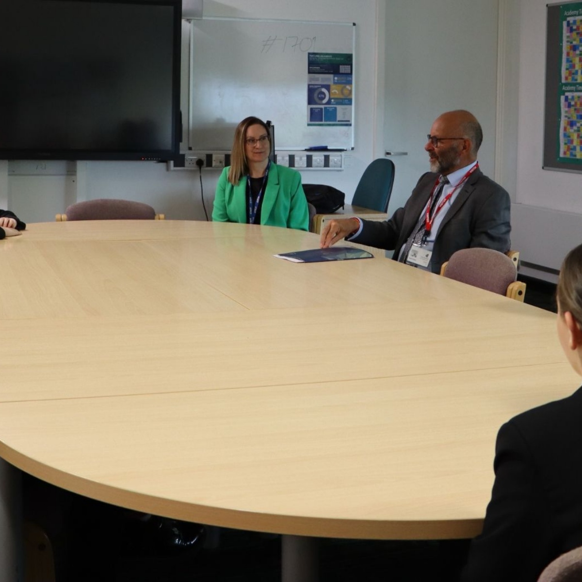 The Link Academy - Professor Colin Diamond CBE visits The Link Academy